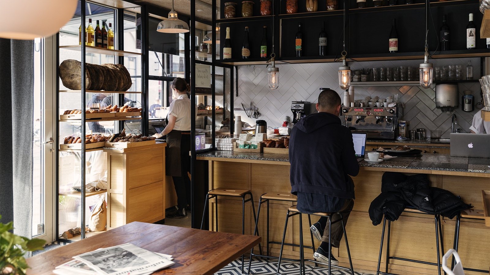 Kaffebarer og caféhygge | VisitCopenhagen